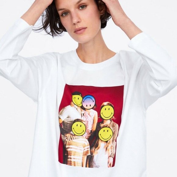 Zara | Tops | Zara Smiley Originals Graphic Tee | Poshmark
